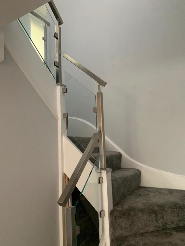 Custom Square Post & Rail System - Daventry | Showcase