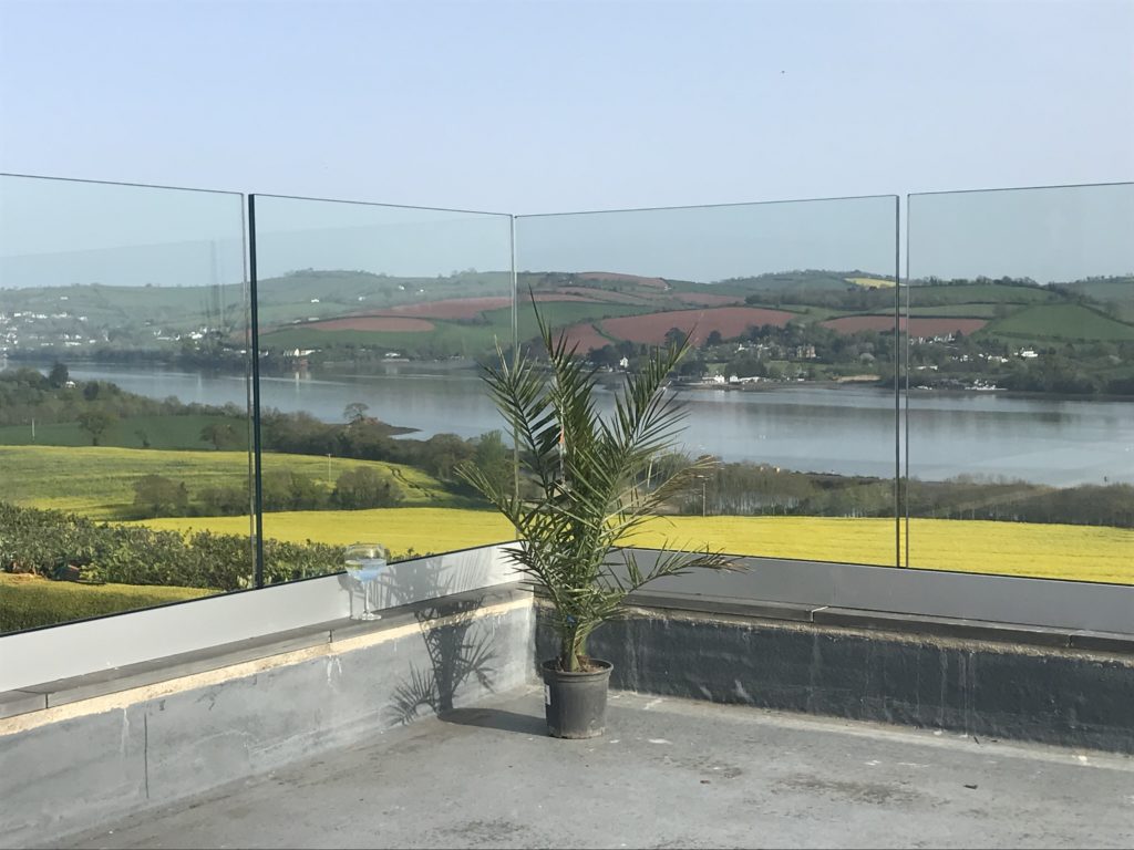 The Ultimate Guide to Glass Balustrade Styles: Enhance Your Space